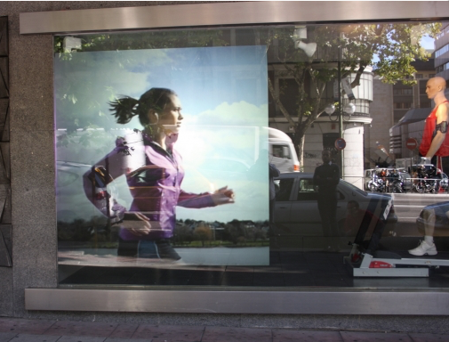 ProDisplay USA offers touch-screen window displays for retailers ...