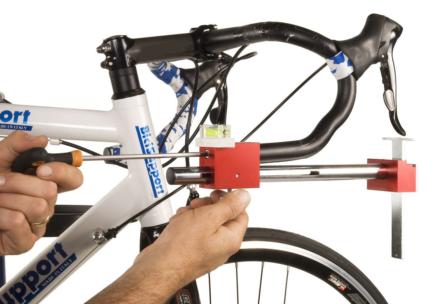 BiciSupport offers lever alignment tool | Bicycle Retailer and Industry ...