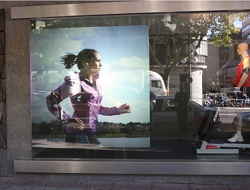 ProDisplay USA offers touch-screen window displays for retailers ...