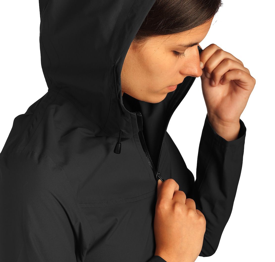 Chrome gets into rainwear | Bicycle Retailer and Industry News