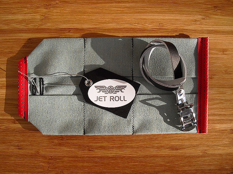 JET Roll is updated version of classic roadie tool wrap | Bicycle ...