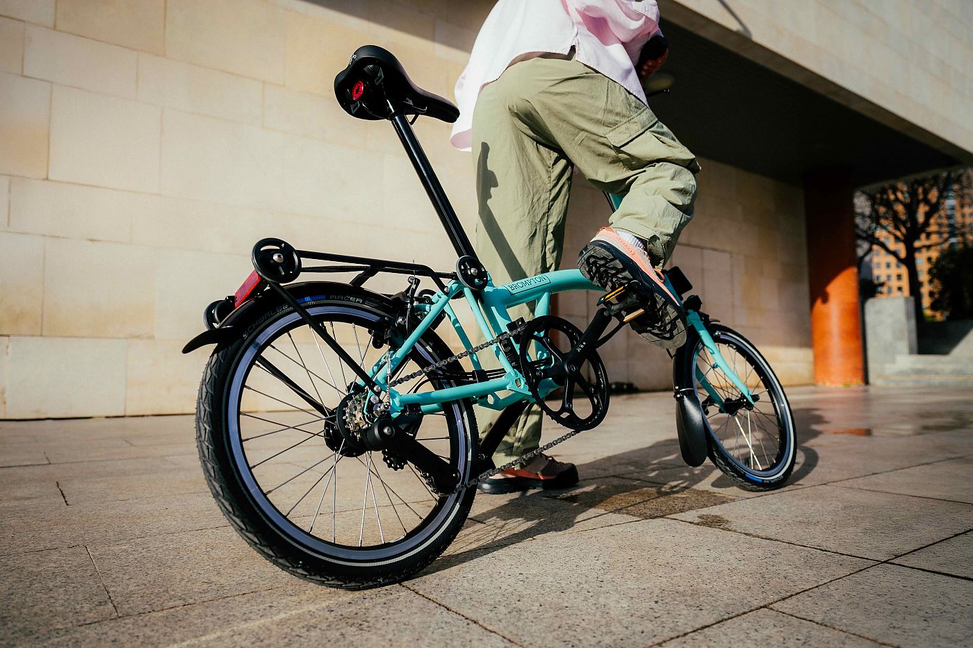 On 50th anniversary, Brompton updates its C-line with 12-speed model ...