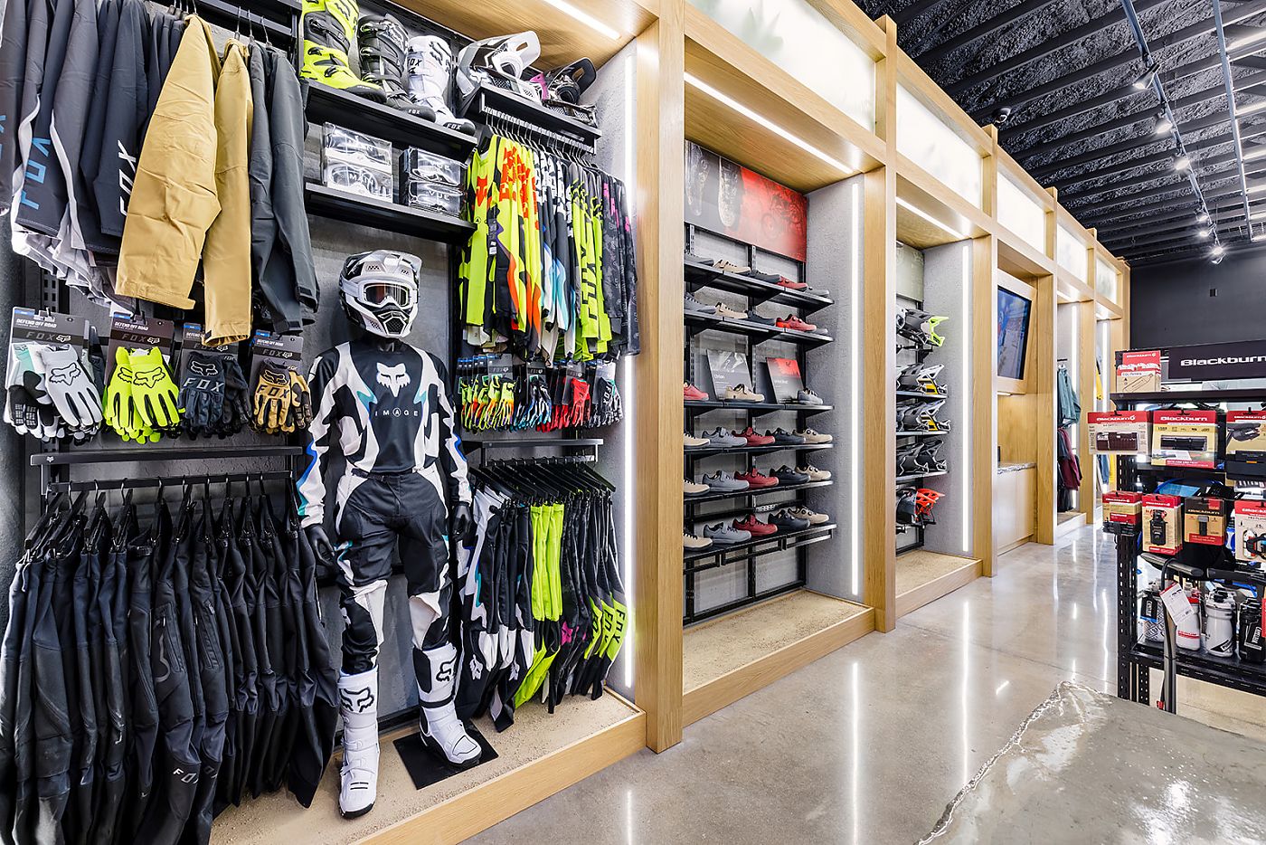 Fox Racing opens store in Bentonville, plans more locations | Bicycle ...