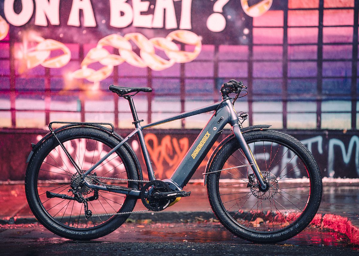 Diamondback adds e-bikes to its line, launches 'Get Amped' campaign ...