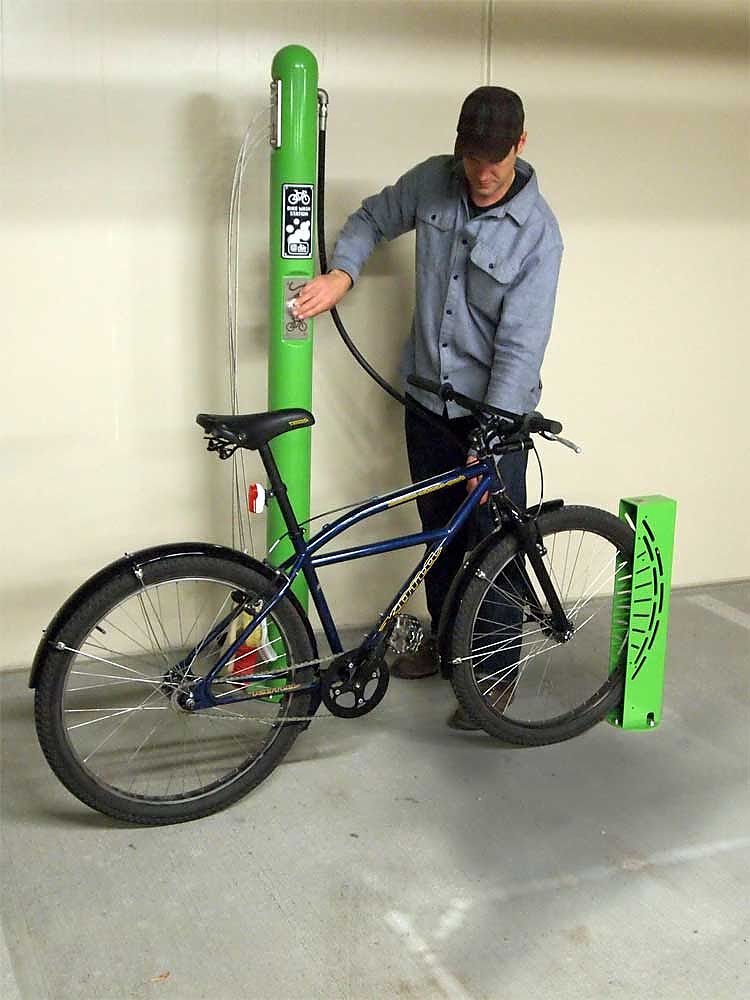 Bike Fixtation offers public bike wash and bottle-fill stations ...